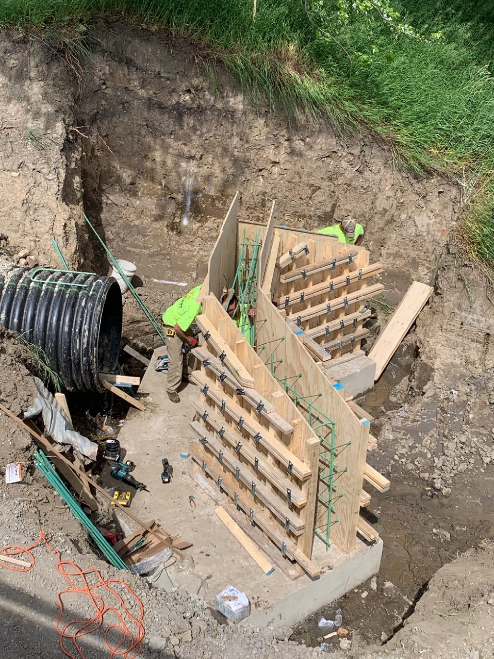 Underground Utilities Installation - Driven Excavating